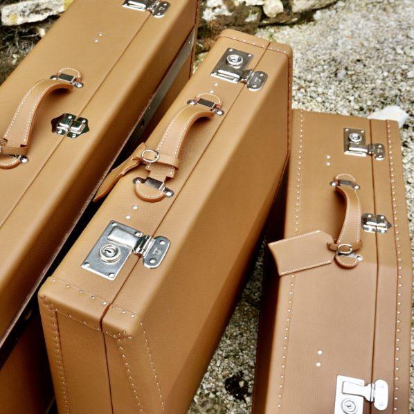 Set of 5 suitcases in leather for Mercedes-Benz 190SL (Trunk and Rear ...